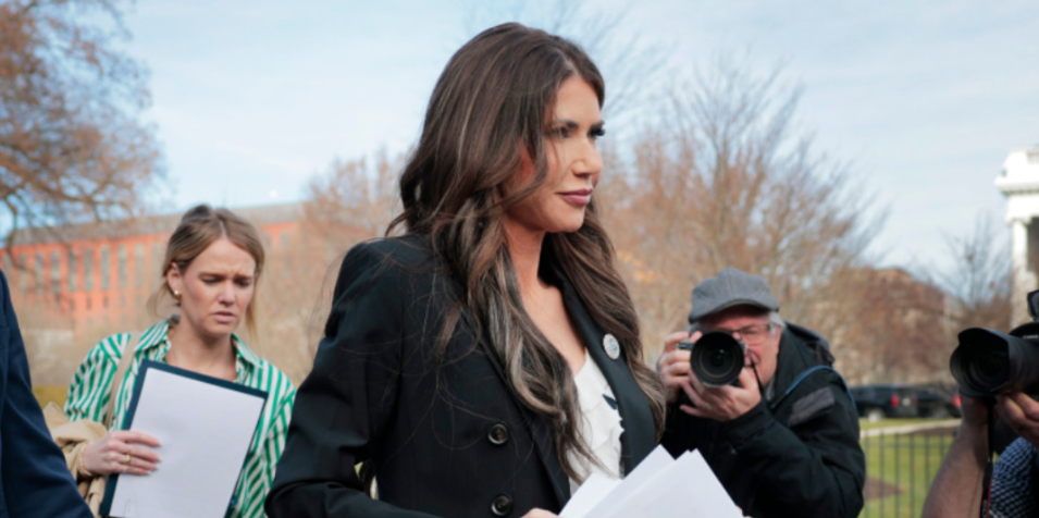 DHS Sec. Kristi Noem’s Bag, Including $3,000 In Cash, Stolen From Restaurant